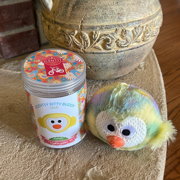 Scentsy | Toys | Scentsy Bitty Buddy Chickrainbow Sherbet Scent New ...